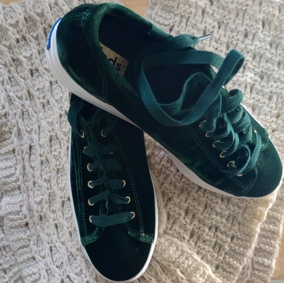 Keds | Shoes | New Womens Keds Triple Up Velvet Dark Green Size 95 ...